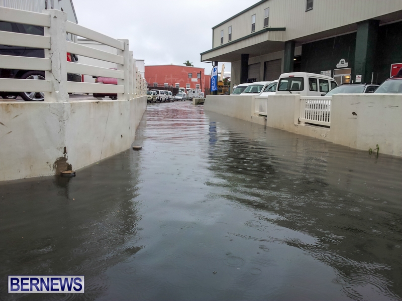 Heavy Rains Cause Flooding September 26 2013 : Bernews Bermuda Weather